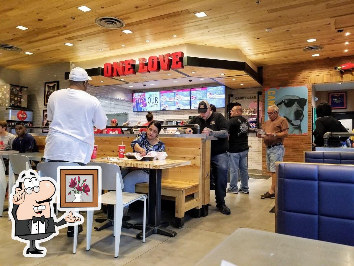 Raising Cane's Chicken Fingers in Boardman - Restaurant menu and reviews