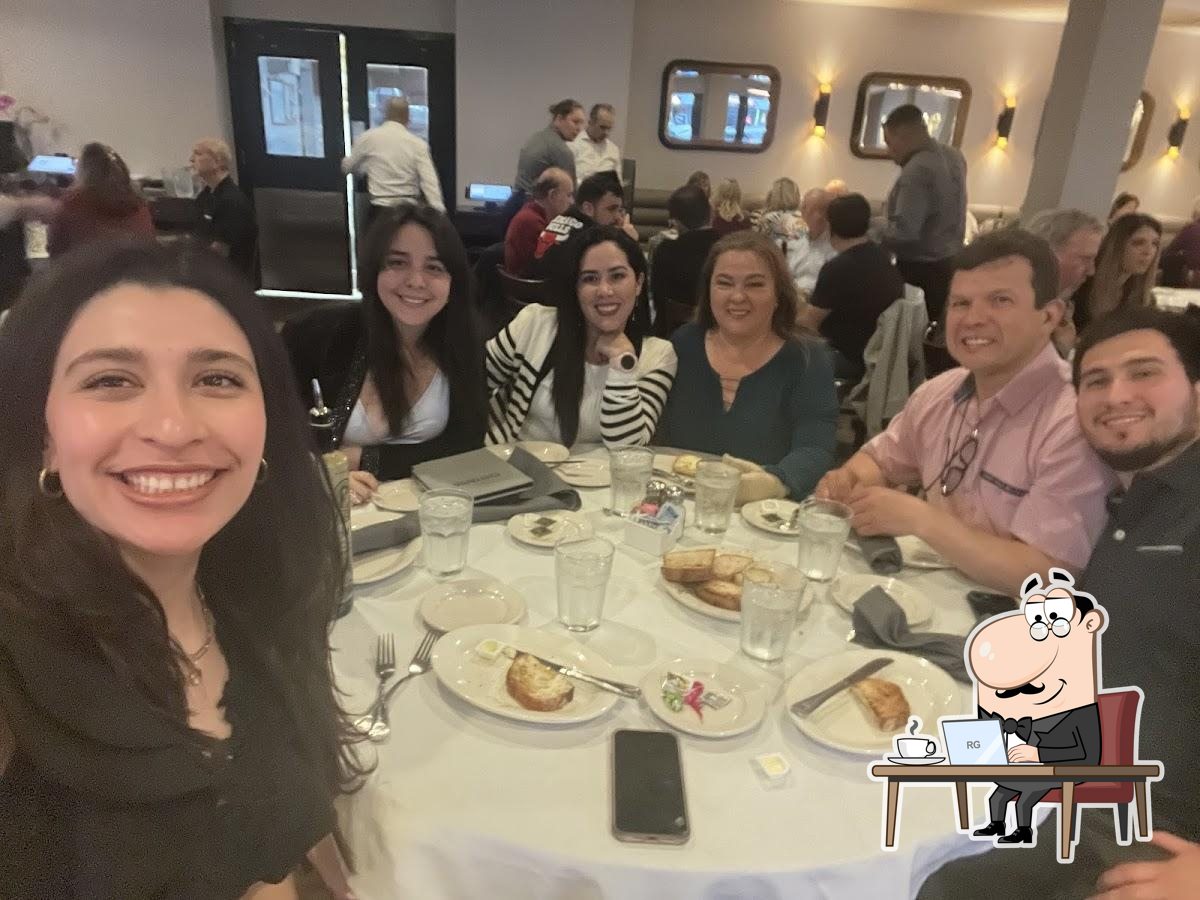 Psistaria Greek Taverna, Lincolnwood - Restaurant menu, prices and reviews
