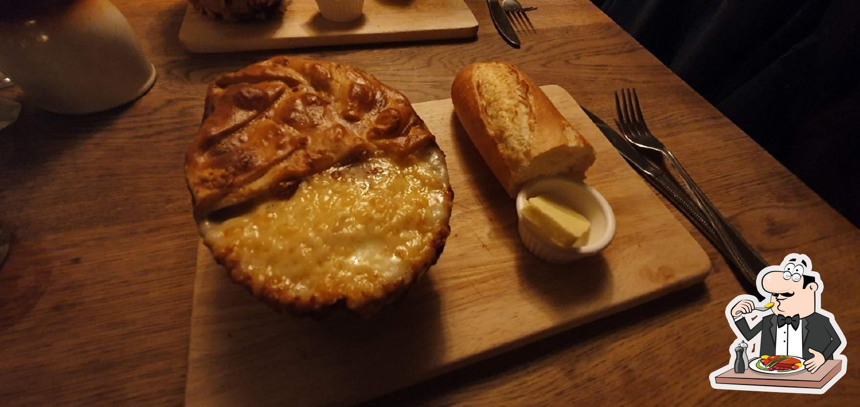 The Coppa Dolla Inn in Broadhempston - British restaurant menu and reviews