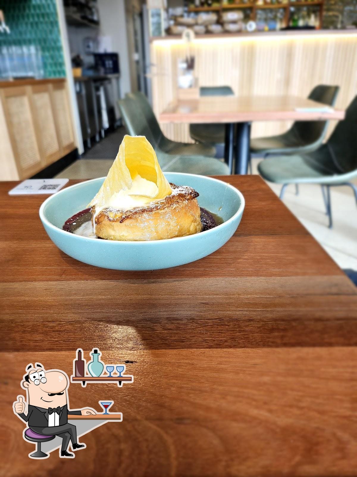 The Irvine Cafe & Bar, Florey - Restaurant menu, prices and reviews