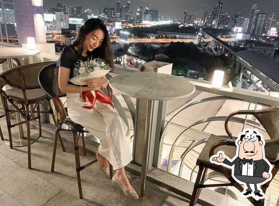 Barracuda Rooftop Bar, Bangkok - Restaurant menu and reviews