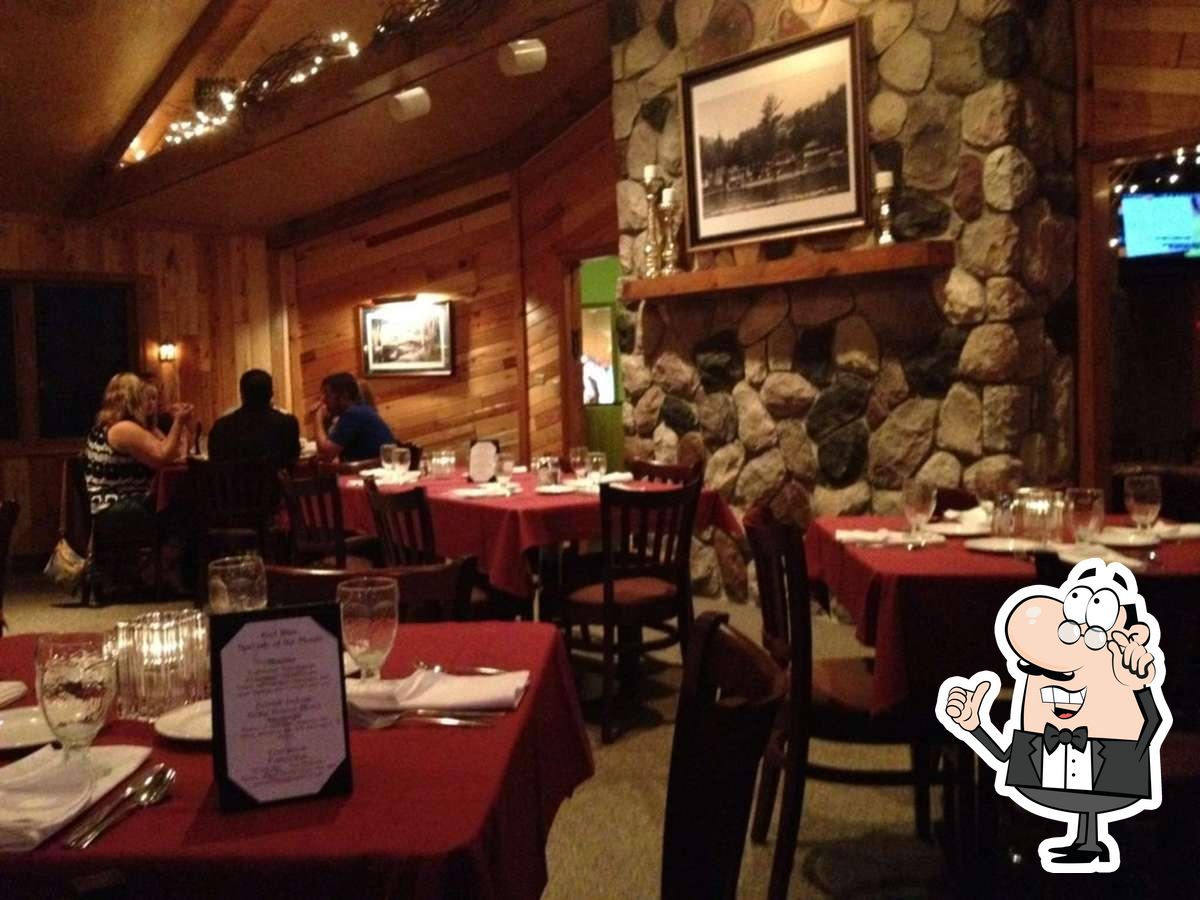 Chanticleer Inn, Eagle River - Restaurant menu, prices and reviews