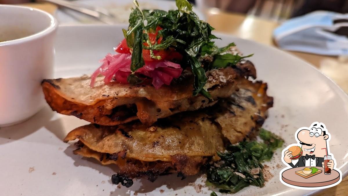 Guerrilla Cairns in Edge Hill - Restaurant menu and reviews
