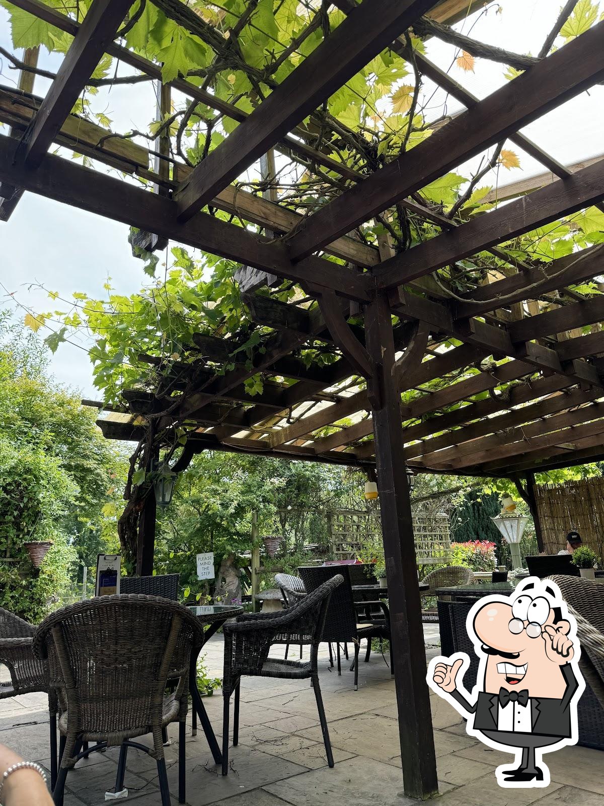 The Wheatsheaf Pub Handcross, Plummers Plain - Restaurant menu, prices ...