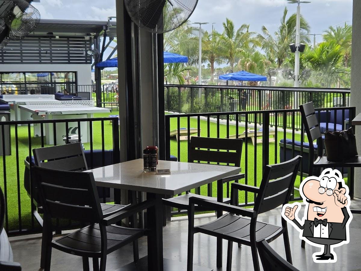 PopStroke, Daytona Beach - Restaurant menu, prices and reviews