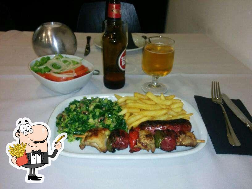 Rei dos Frangos restaurant, Odivelas, R. Pulido Valente Zona 7 ...