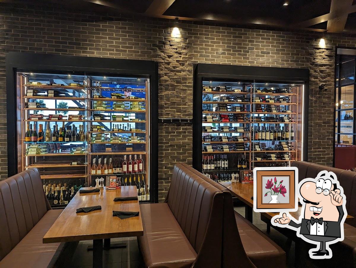 Baton Rouge-Laval, Laval - Menu du restaurant, prix et avis