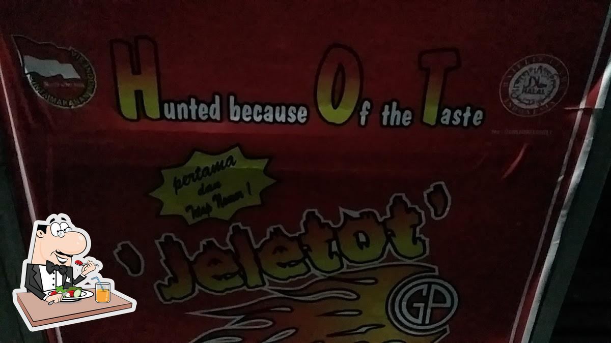 Gehu Pedas HOT JELETOT cafe, South Tangerang - Restaurant reviews