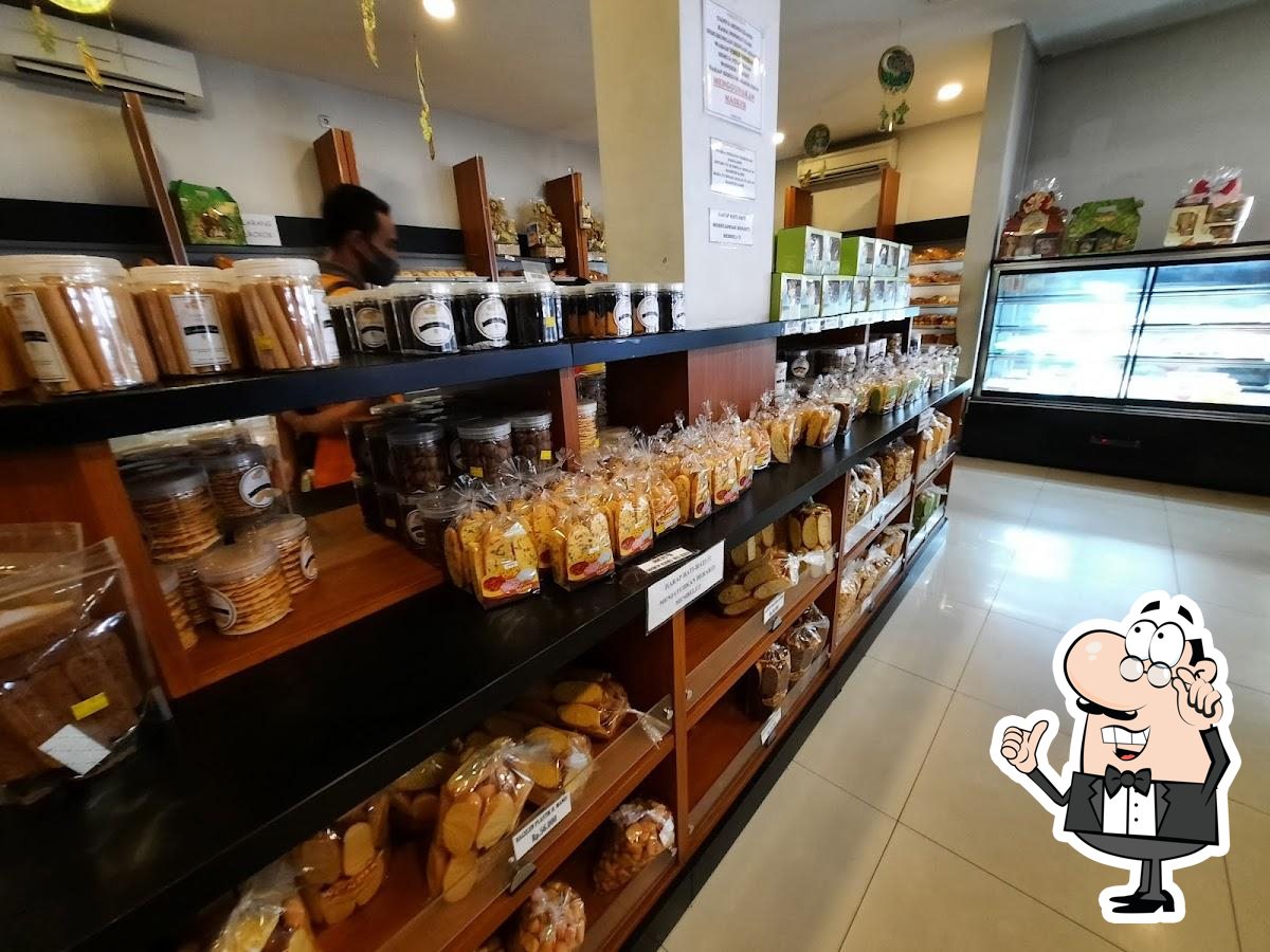 Wonder Roti Salatiga, Salatiga - Restaurant menu, prices and reviews