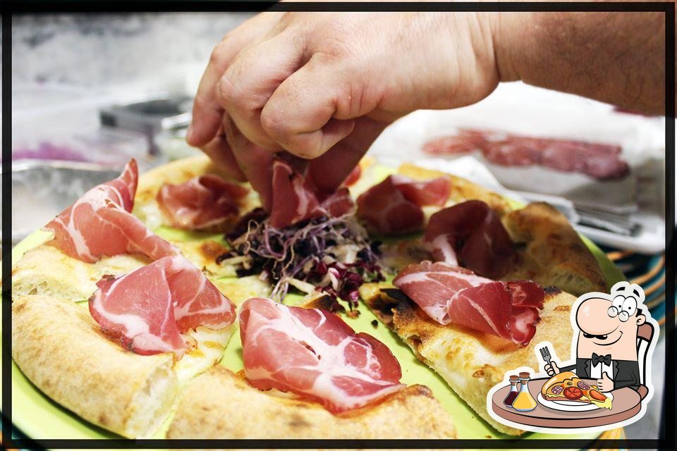 In The Courtyard Center Gourmet Pizza restaurant, Rimini - Restaurant ...