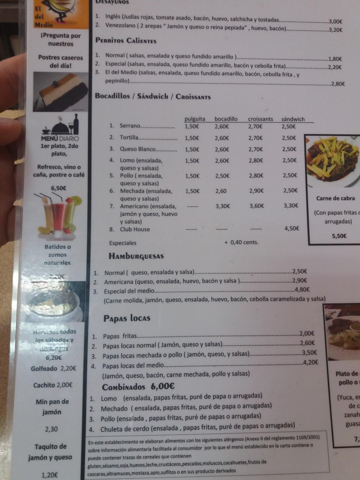 Menu at Arepera El Del Medio cafeteria, La Estrella