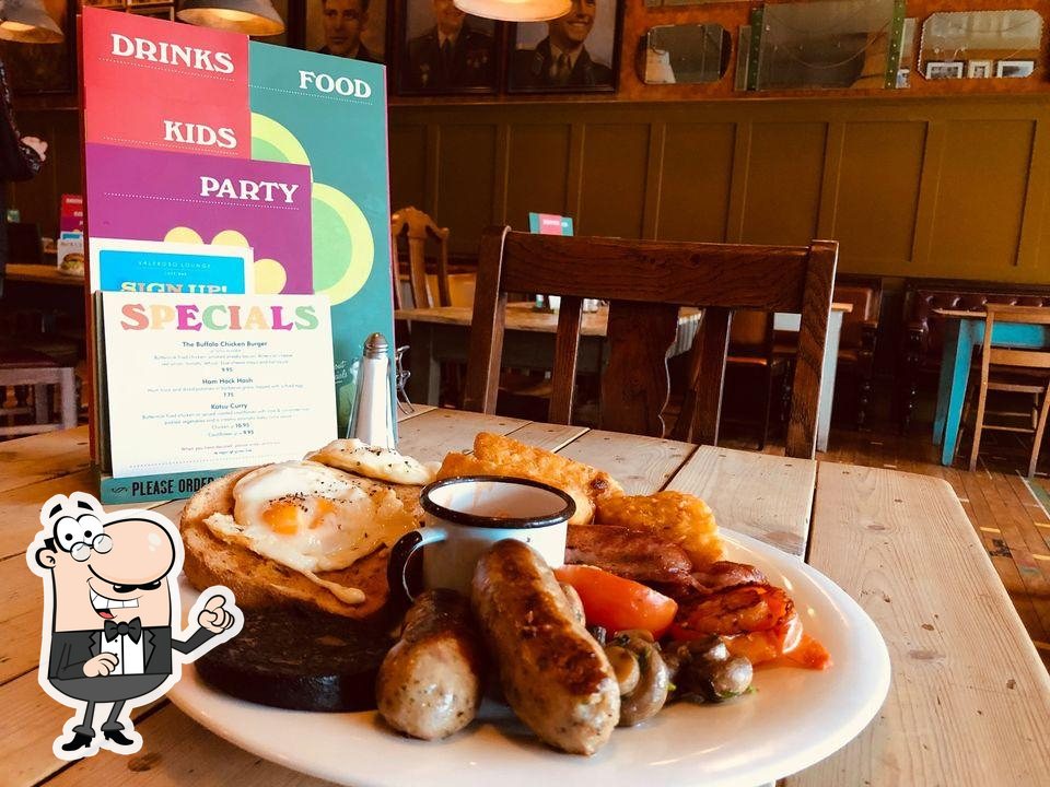 Valeroso Lounge, Trowbridge - Restaurant menu, prices and reviews
