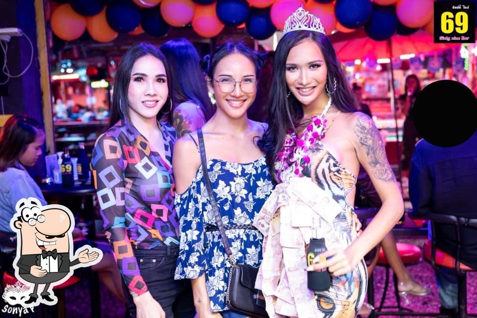 69 bar, Pattaya City, Soi made in Thailand - Restaurant reviews