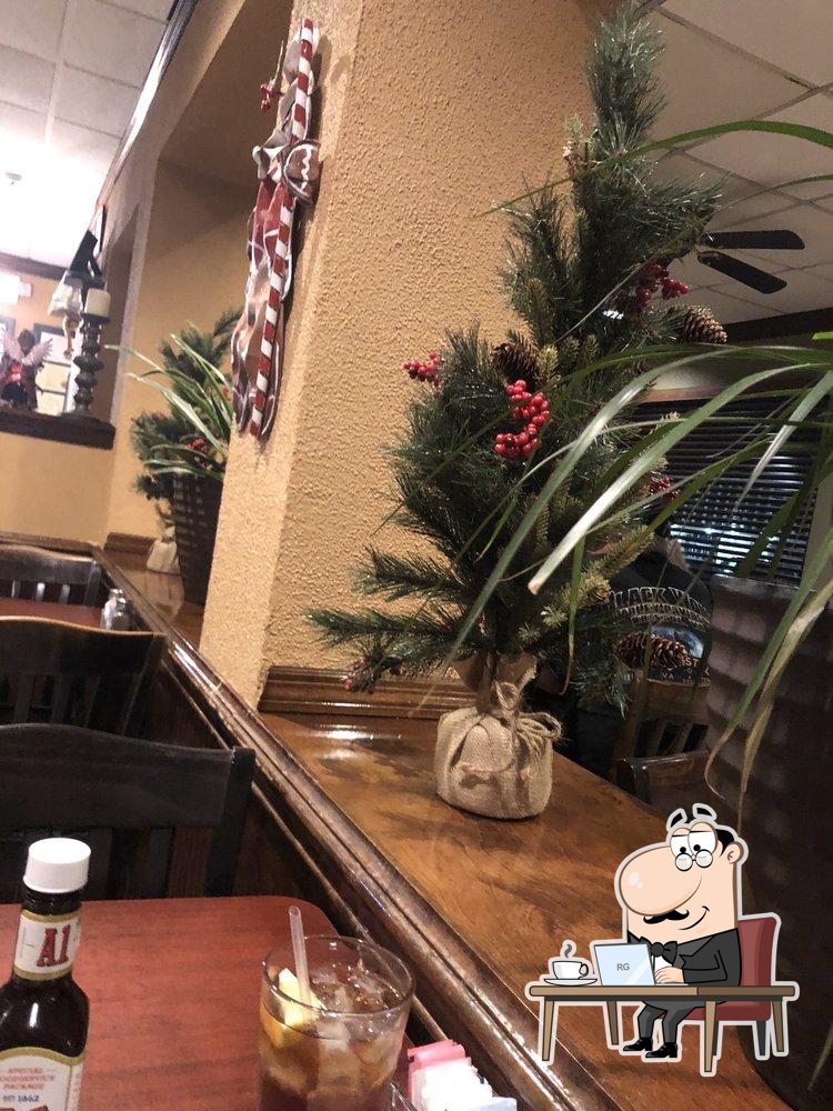 Yanni's Grille, Sparta - Restaurant menu, prices and reviews