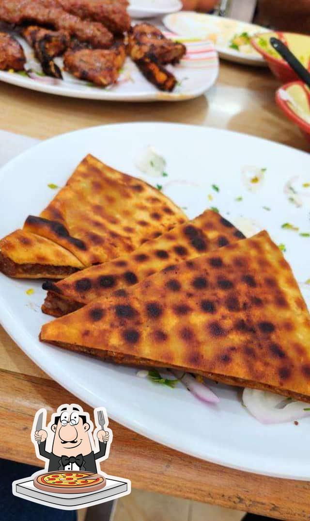 مطعم الدمياطي اكسبريس restaurant, Dubai, Street # 12D - 39 18A St ...