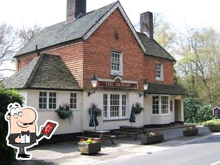 The Dragon pub, Colgate in Crawley - Restaurant reviews