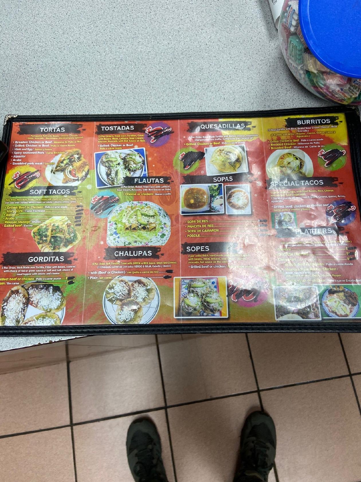 Menu at Antojitos Mexicanos restaurant, Roselle