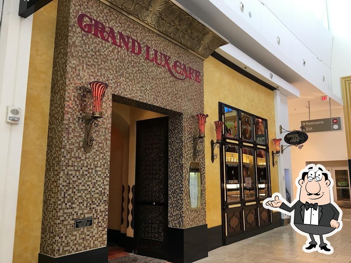 Grand Lux Cafe, Paramus - Restaurant menu, prices and reviews