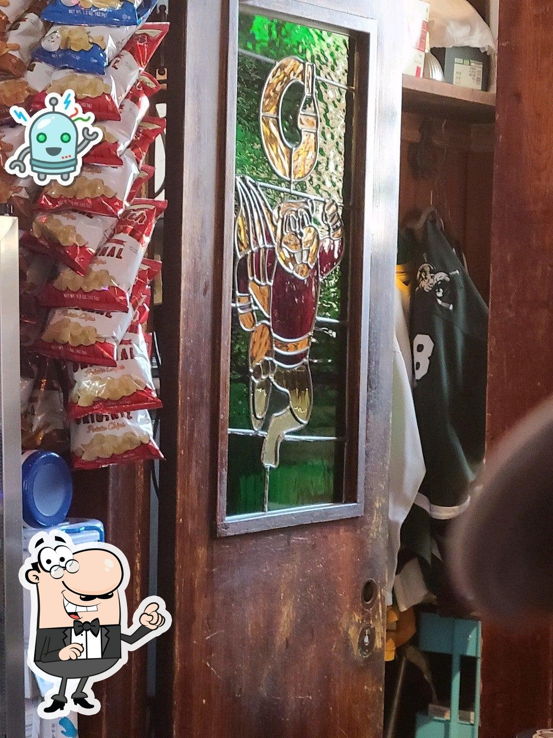 Gopher Bar, Saint Paul - Restaurant menu, prices and reviews