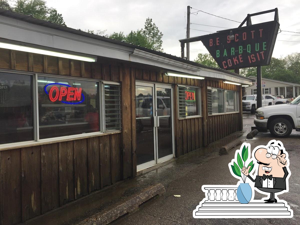 B.E. SCOTTS BBQ, Lexington - Restaurant menu, prices and reviews