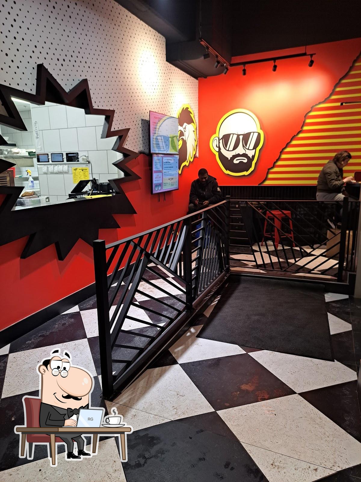 Rob's Famous Fried Chicken, Edmonton - Restaurant menu, prices and reviews