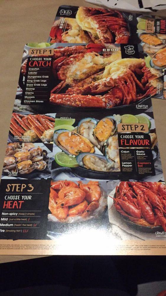Menu at The Captain's Boil restaurant, London
