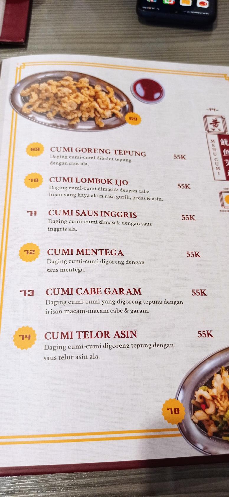 Menu at Huang Chinese Restaurant, Surabaya
