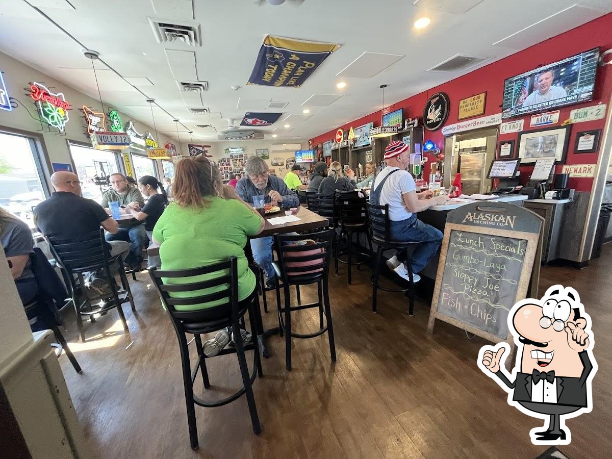 Bummie's On Main, Newark - Restaurant menu, prices and reviews