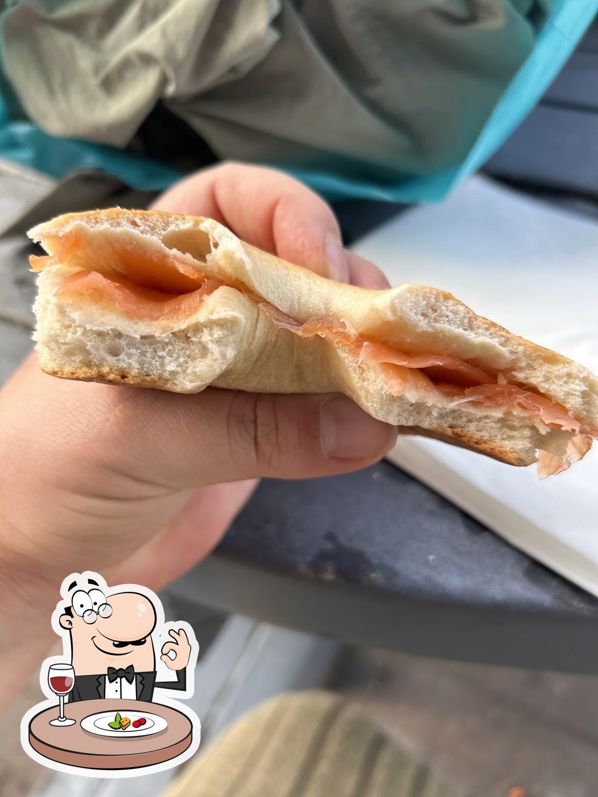 Shalom Bagels Bakery, Ilford - Restaurant menu, prices and reviews