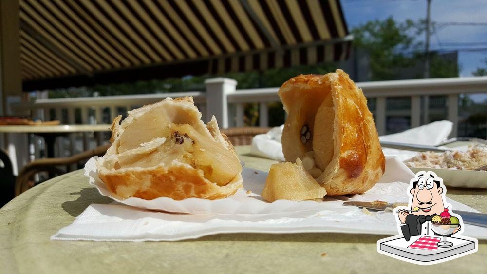 Beach Bakery & Grand Cafe, 112 Main St in Westhampton Beach ...