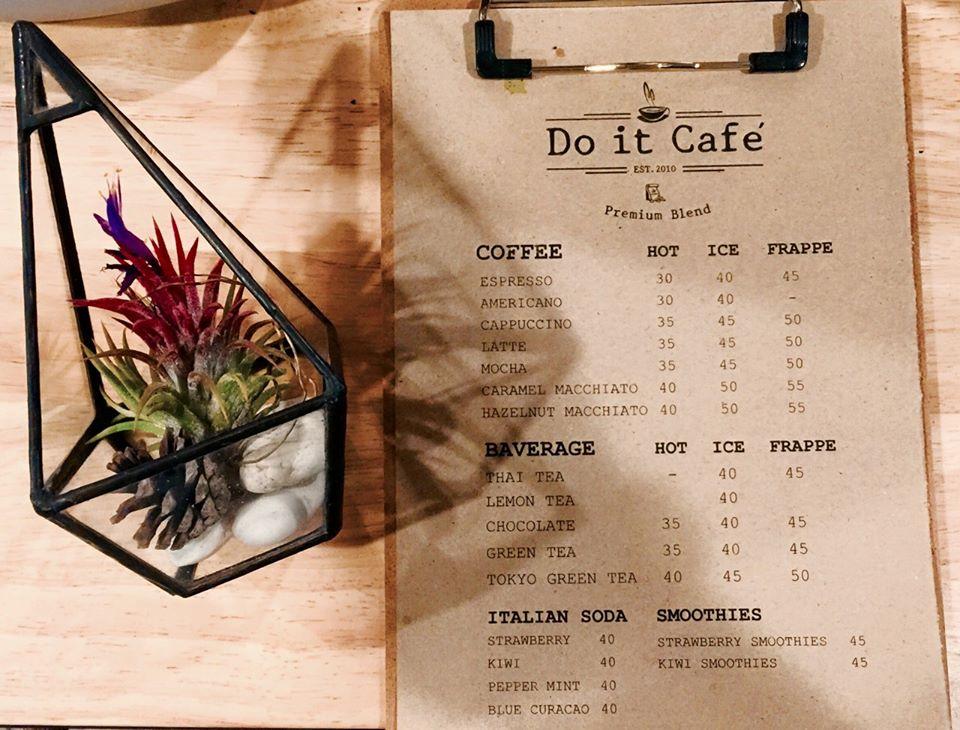 Menu at Do it Cafe', Bangkok