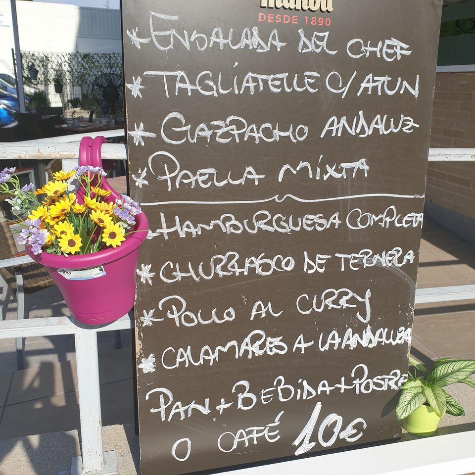 Menu at Dandy cafe, Madrid