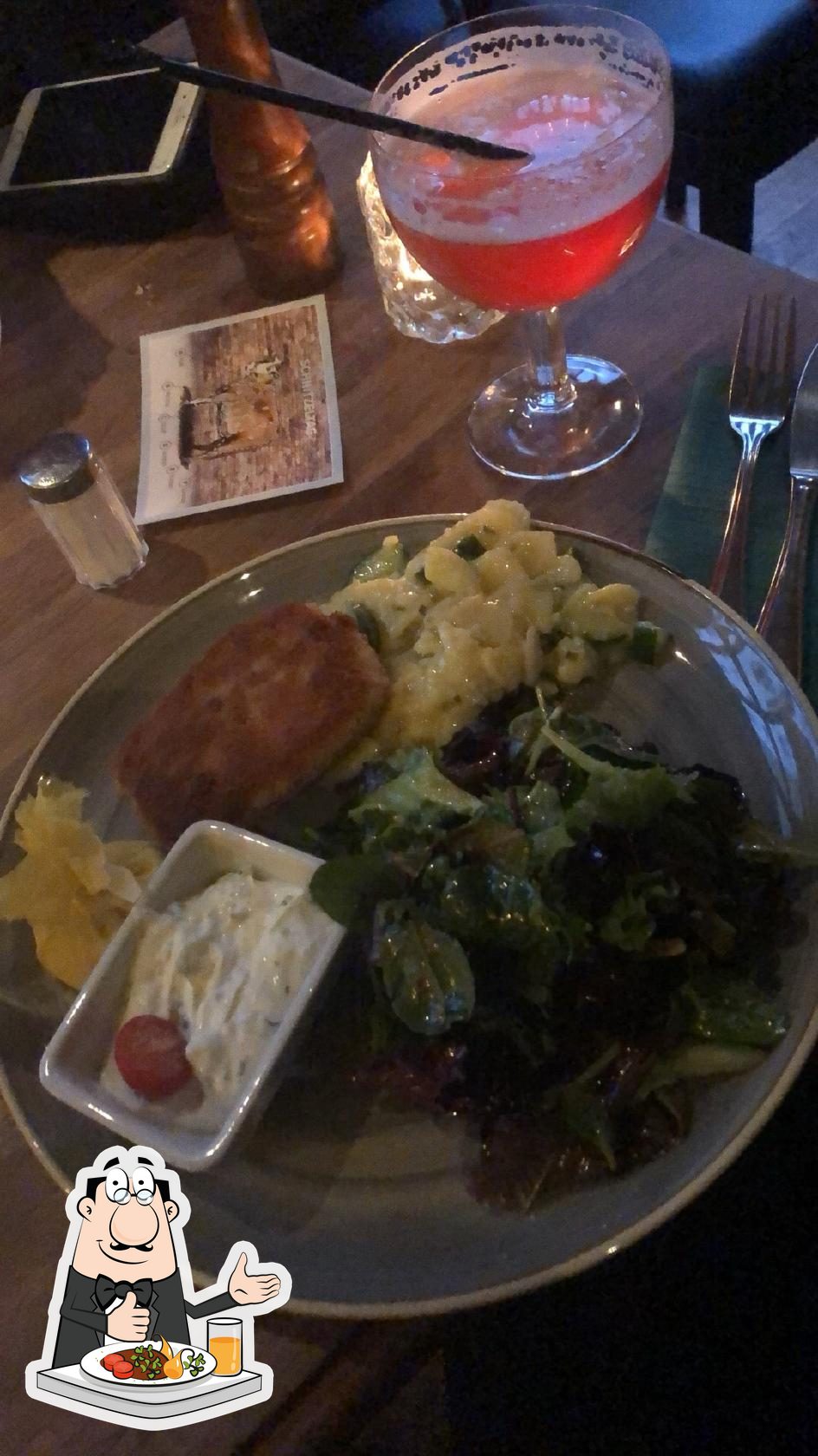 Schnitzelei Mitte restaurant, Berlin, Chausseestr. 8 Hinterhof ...