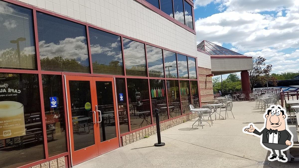 HMSHost in Montvale - Restaurant reviews