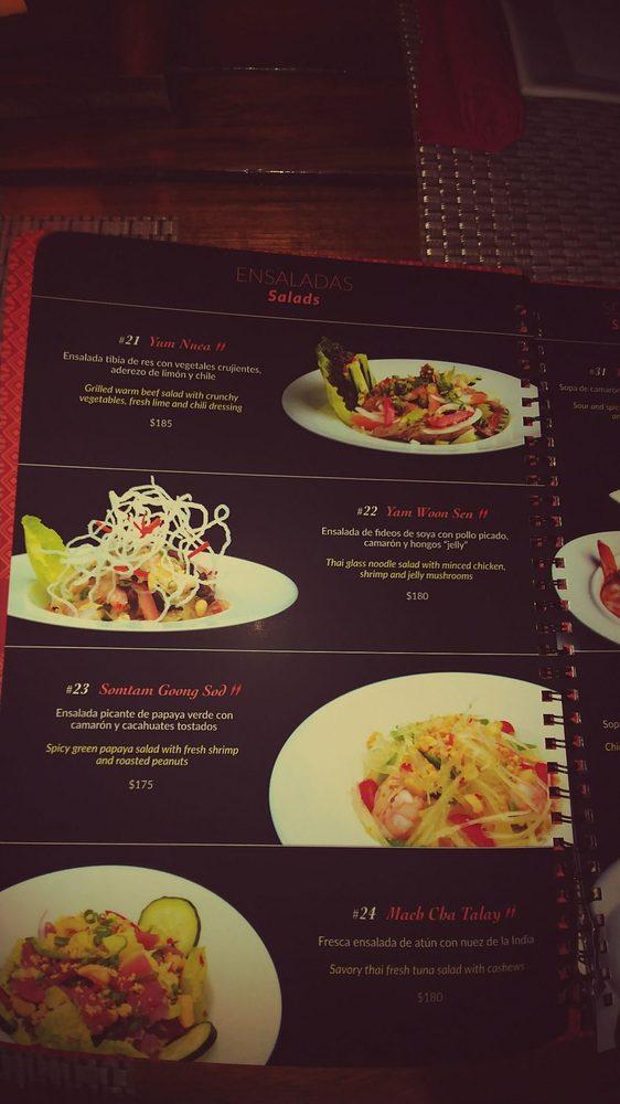 Menu at ElefanThai restaurant, Cancún, Km12.5
