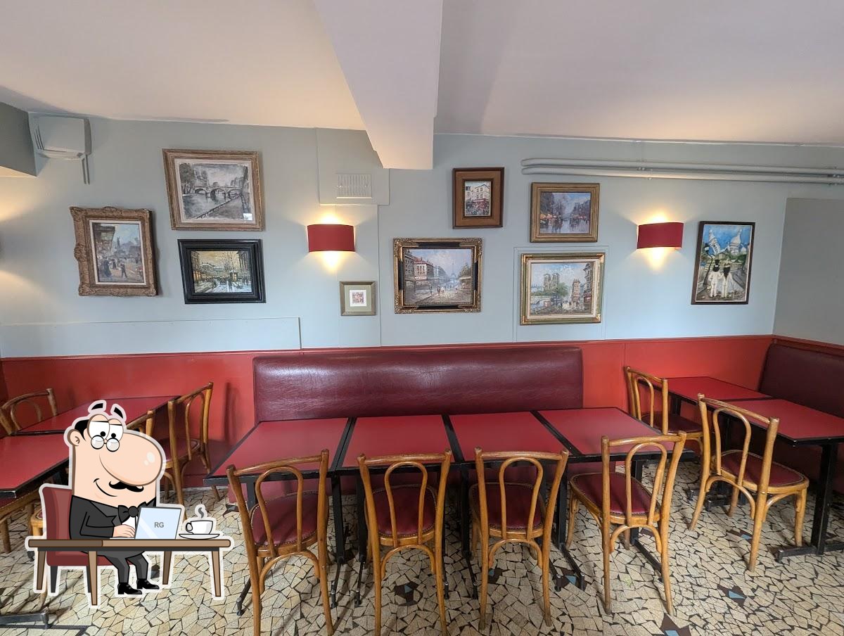 Le Consulat, Paris, Abbesses - Restaurant menu, prices and reviews