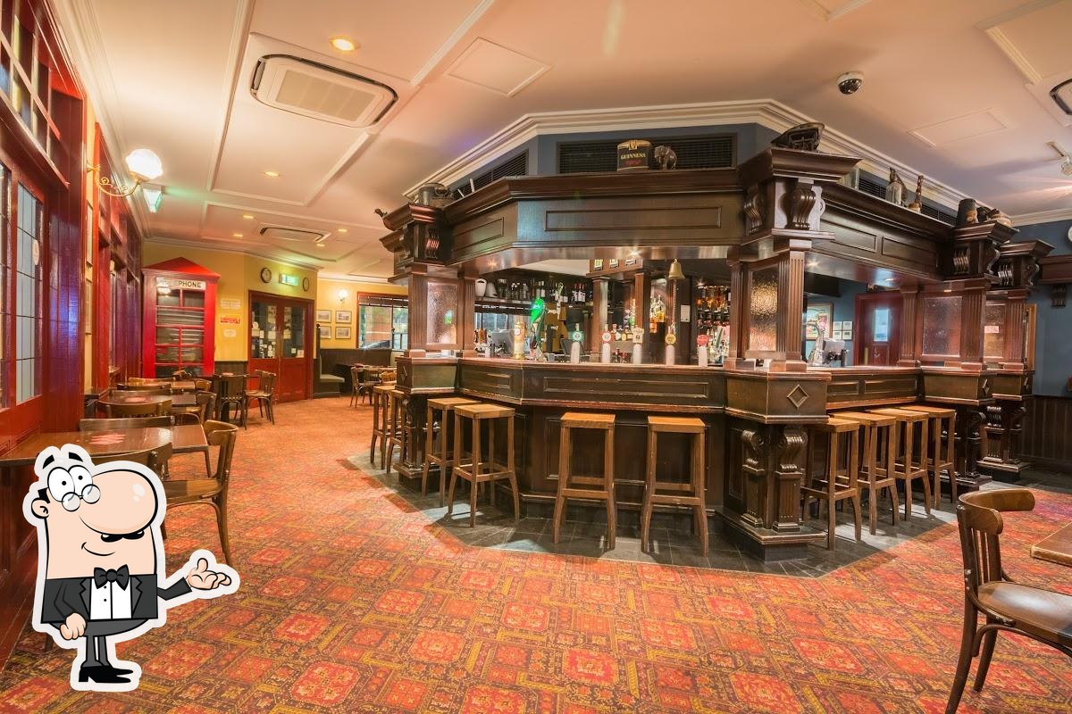 The Elephant British Pub, Adelaide - Restaurant menu, prices and reviews