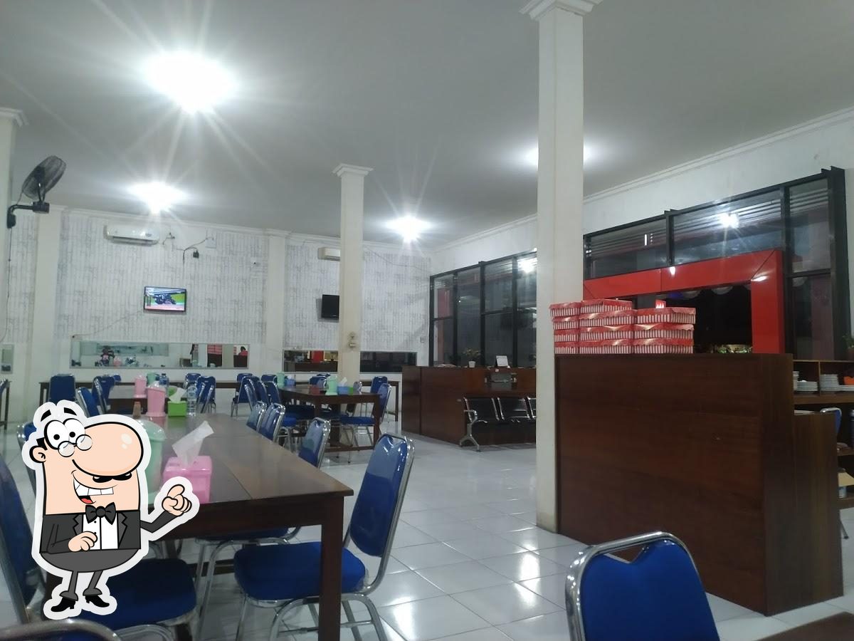 Restaurante Restoran Padang New Garuda, Sidorejo - Opiniones del ...