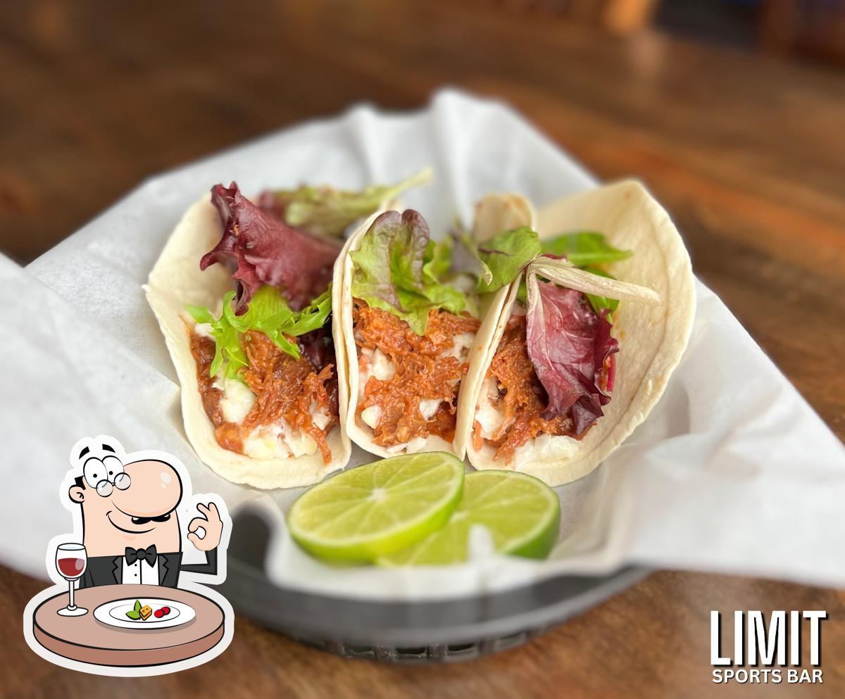 Limit Sports Bar & Grill in Branson