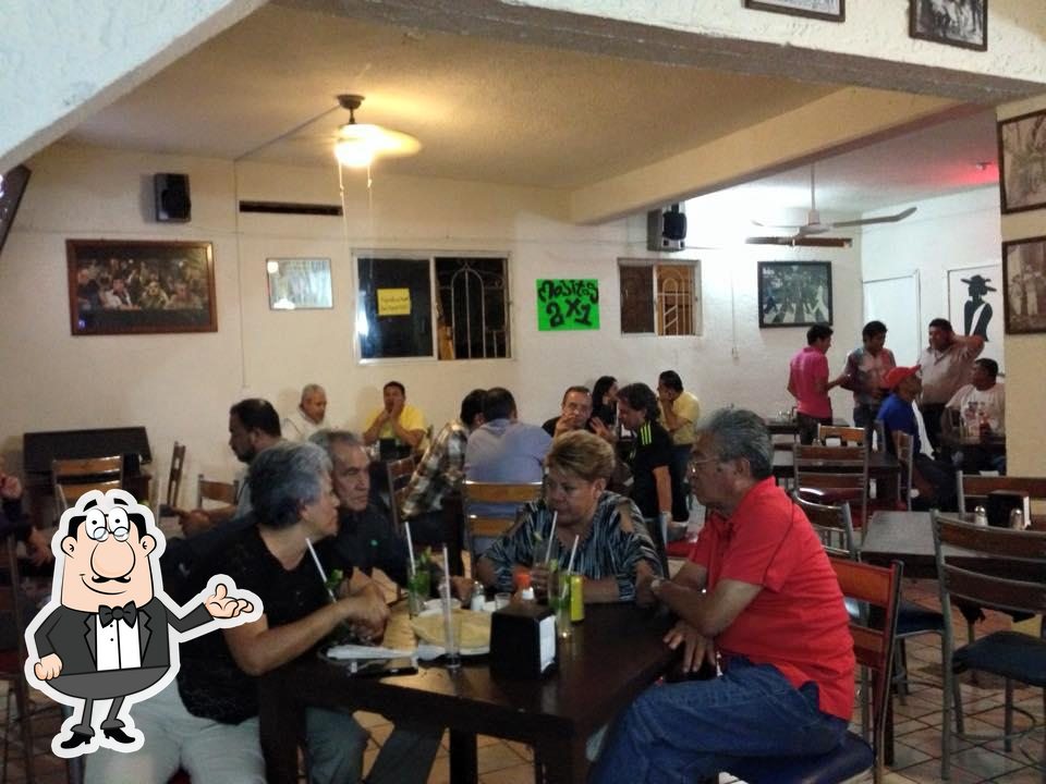 Restaurante/Bar Doble RR mercado la cruz, Santiago de Querétaro ...