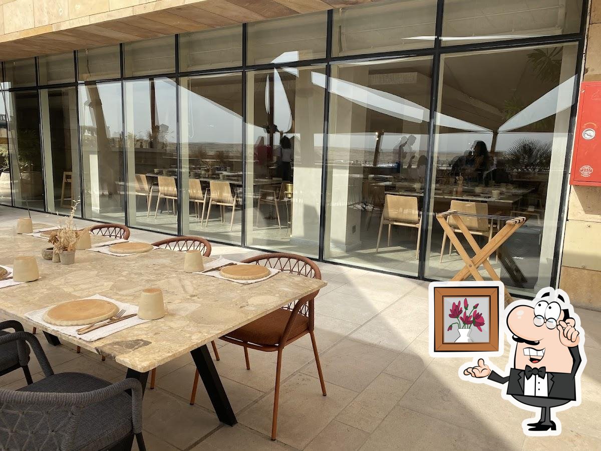 9 Pyramids Lounge, Giza - Restaurant menu, prices and reviews