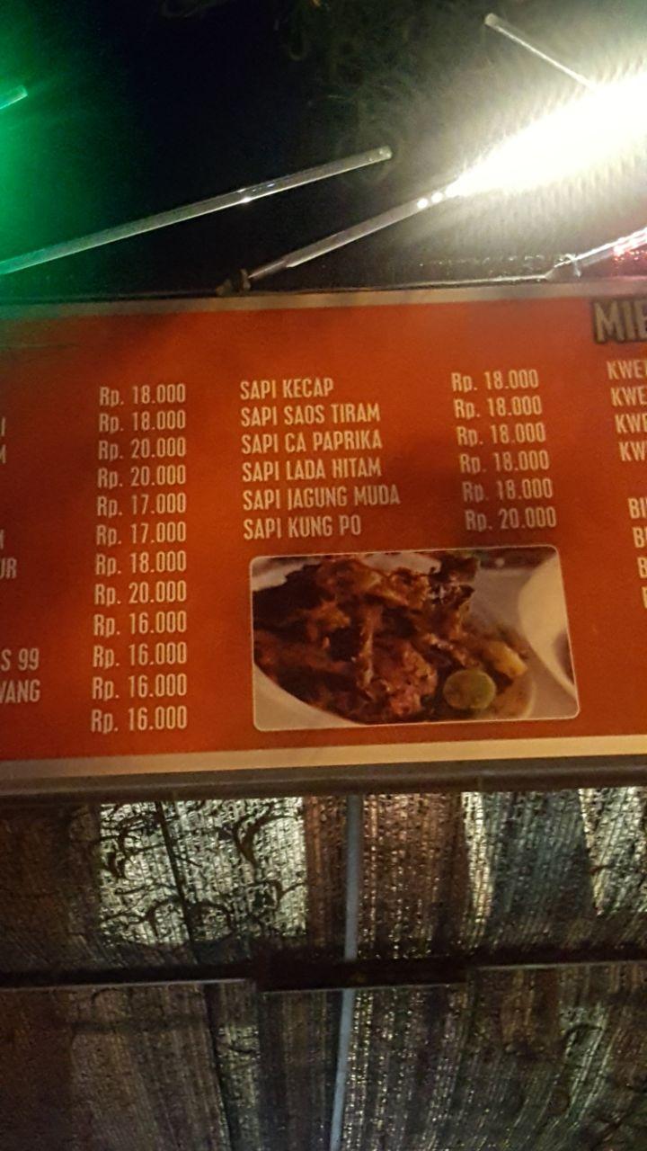 Carta de Resto and Cafe 99, Batam, Ruko Town House