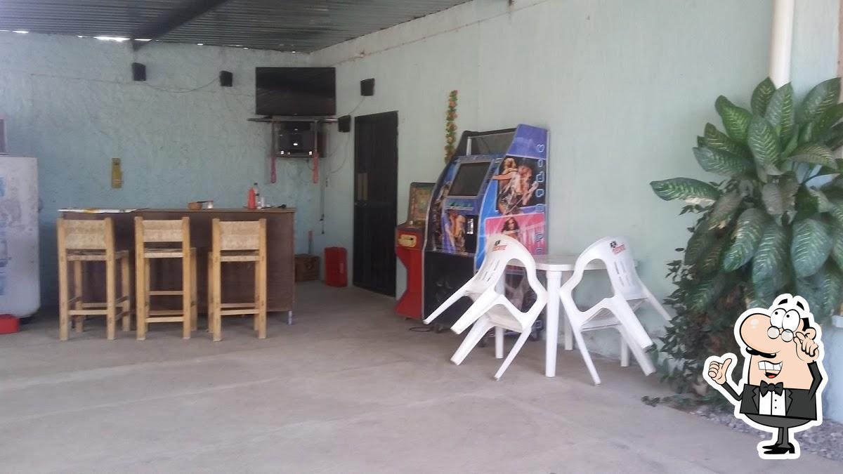 El ENCANTO BAR, San Antonio Matute