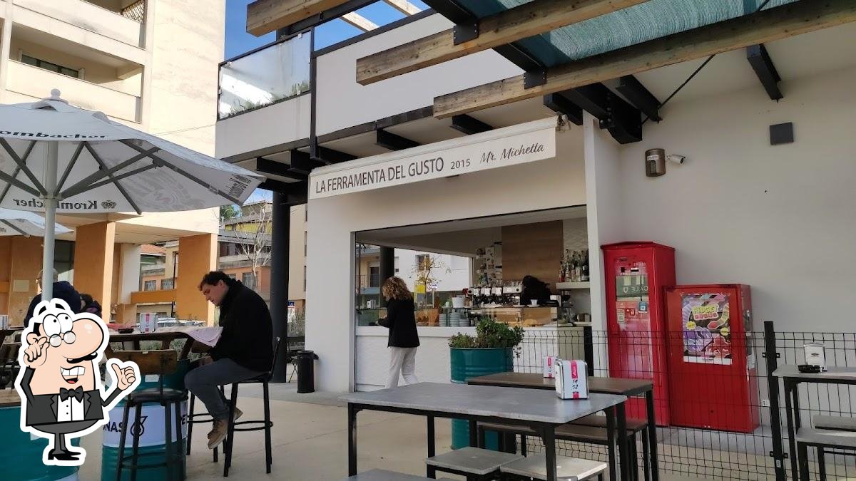 La ferramenta del gusto pub & bar, Ancona