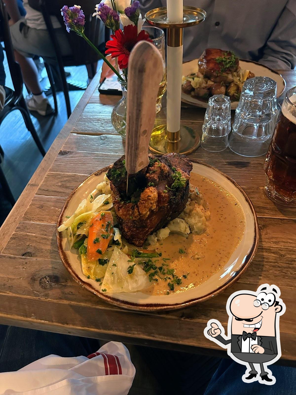 Den Glade Gris, Oslo - Restaurant menu, prices and reviews