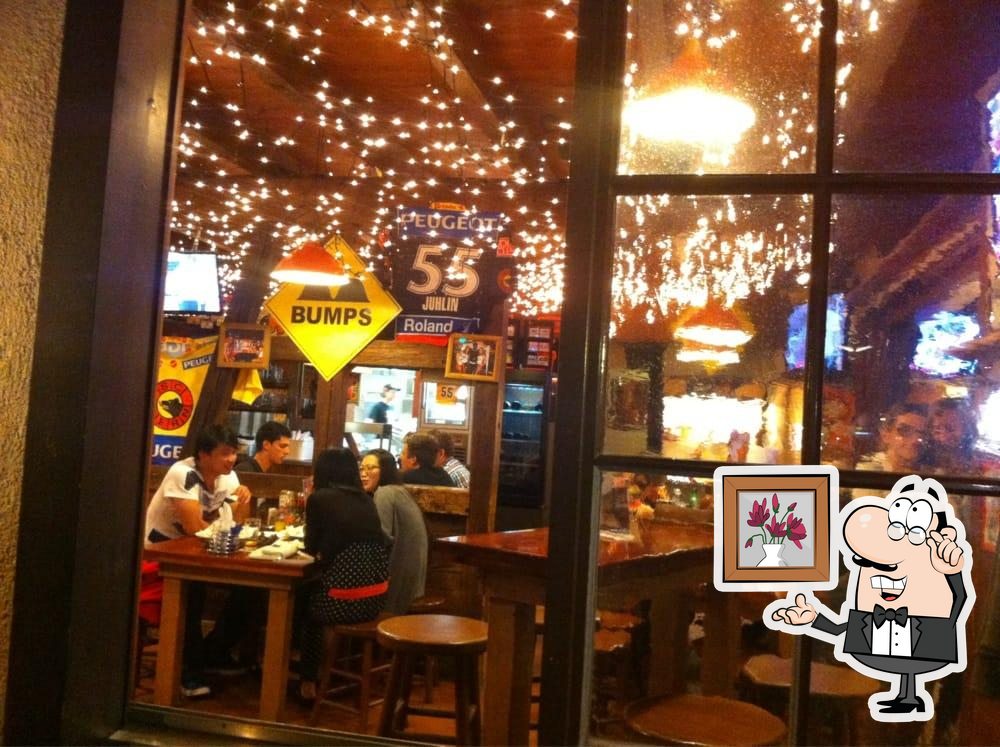Hooters, Interlaken, Höheweg 57A - Restaurant reviews