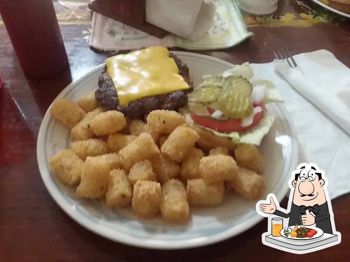 Roosters Hen House LLC in Hardinsburg - Restaurant menu and reviews