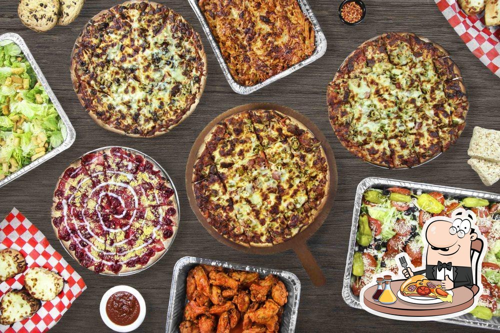 Red's Savoy Pizza, 520 White Bear Ave in Saint Paul - Restaurant menu ...
