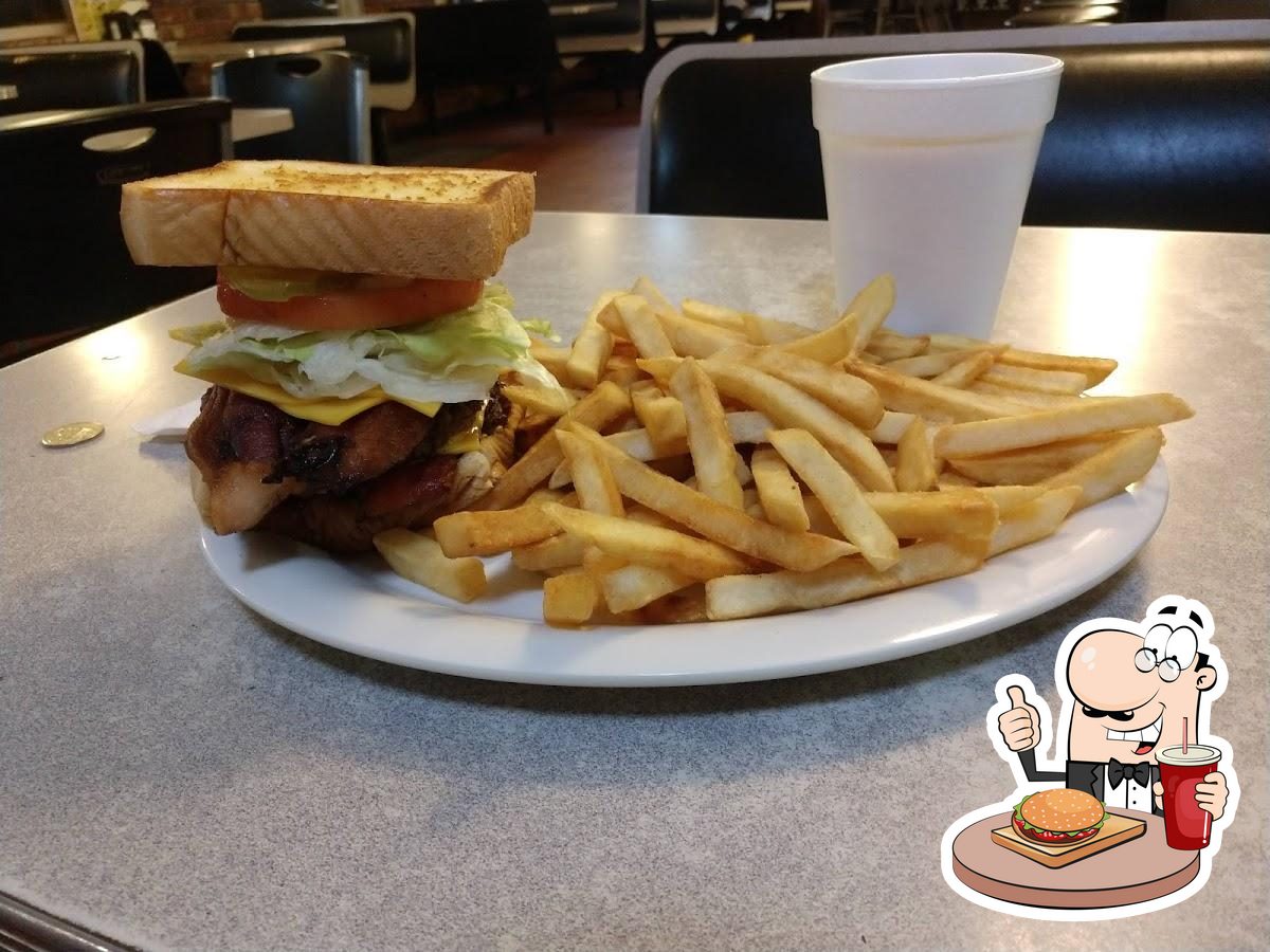 Pitt Grill, 186 304, 301 US-59 in Queen City - Restaurant menu and reviews