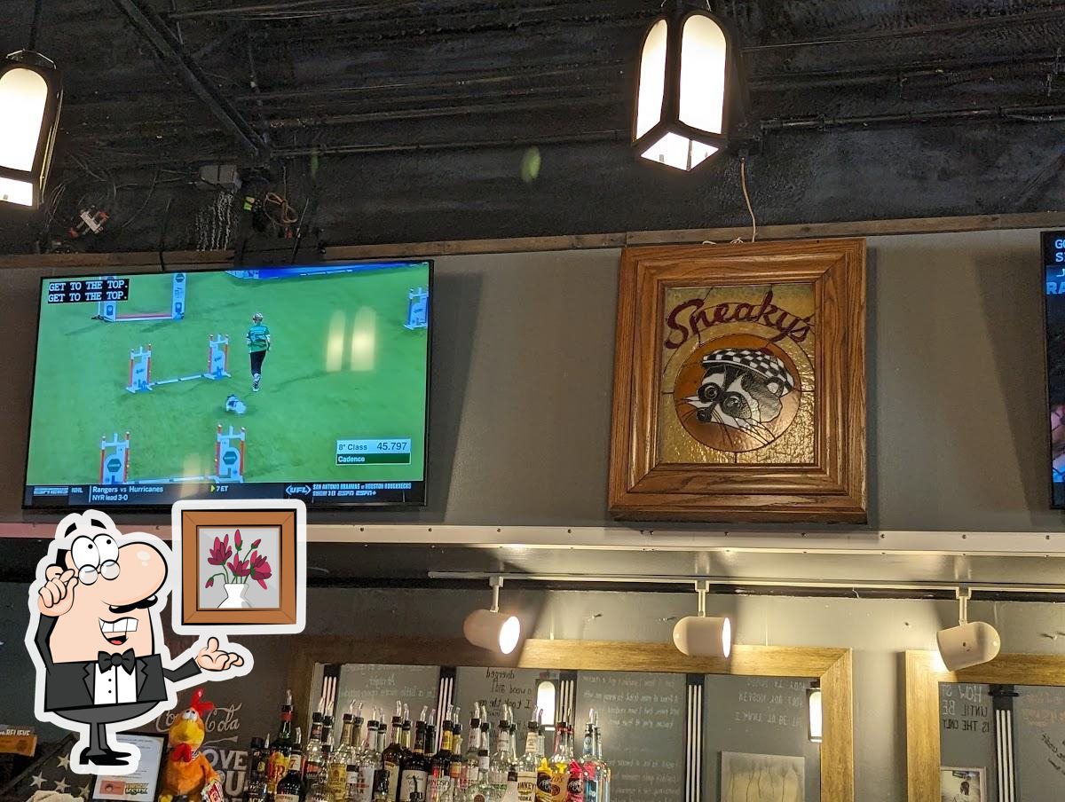 Sneaky's Chicken, Sioux City - Restaurant menu, prices and reviews